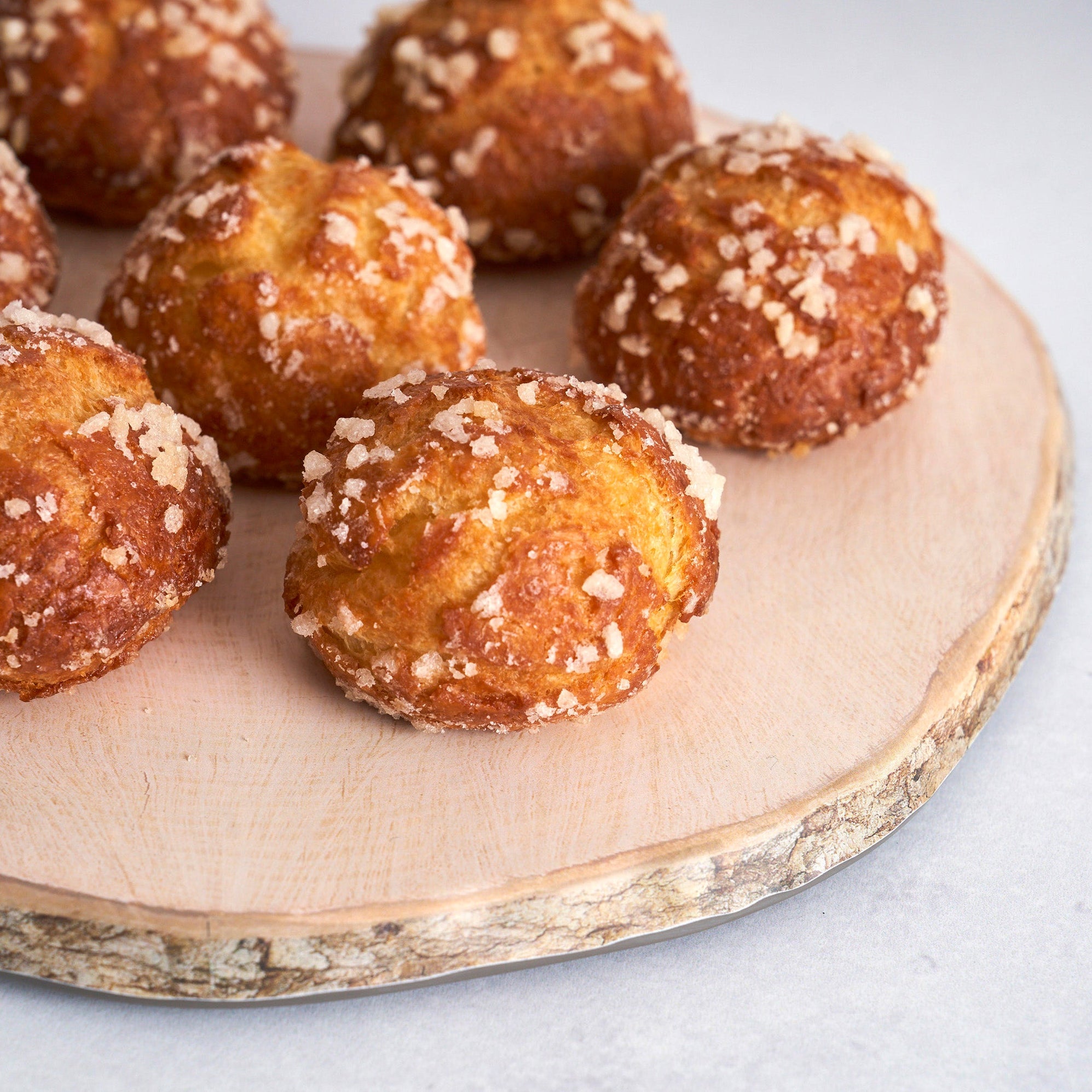 Wood Bark Melamine Round Platter — Dalebrook